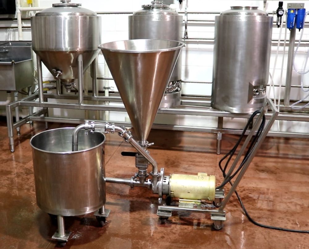 How to create a distilling venturi for a clump free mash - Brewing With ...